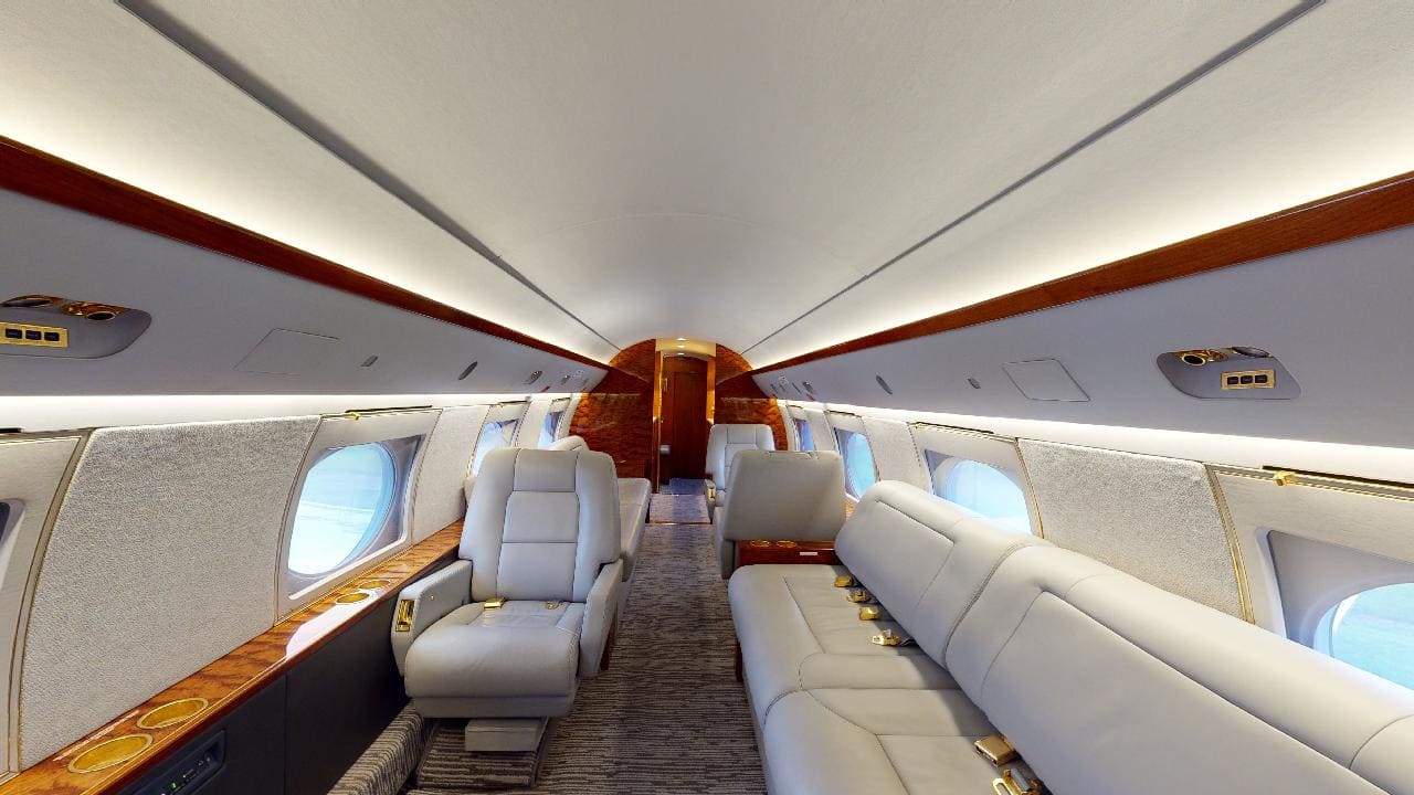 Gulfstream IV - N400SF | StarFlite Aviation | Private Plane